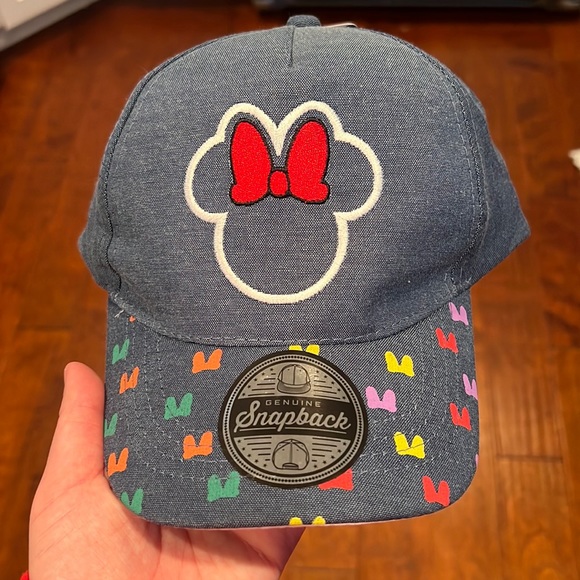Disney | Accessories | Minnie Mouse Hat | Poshmark